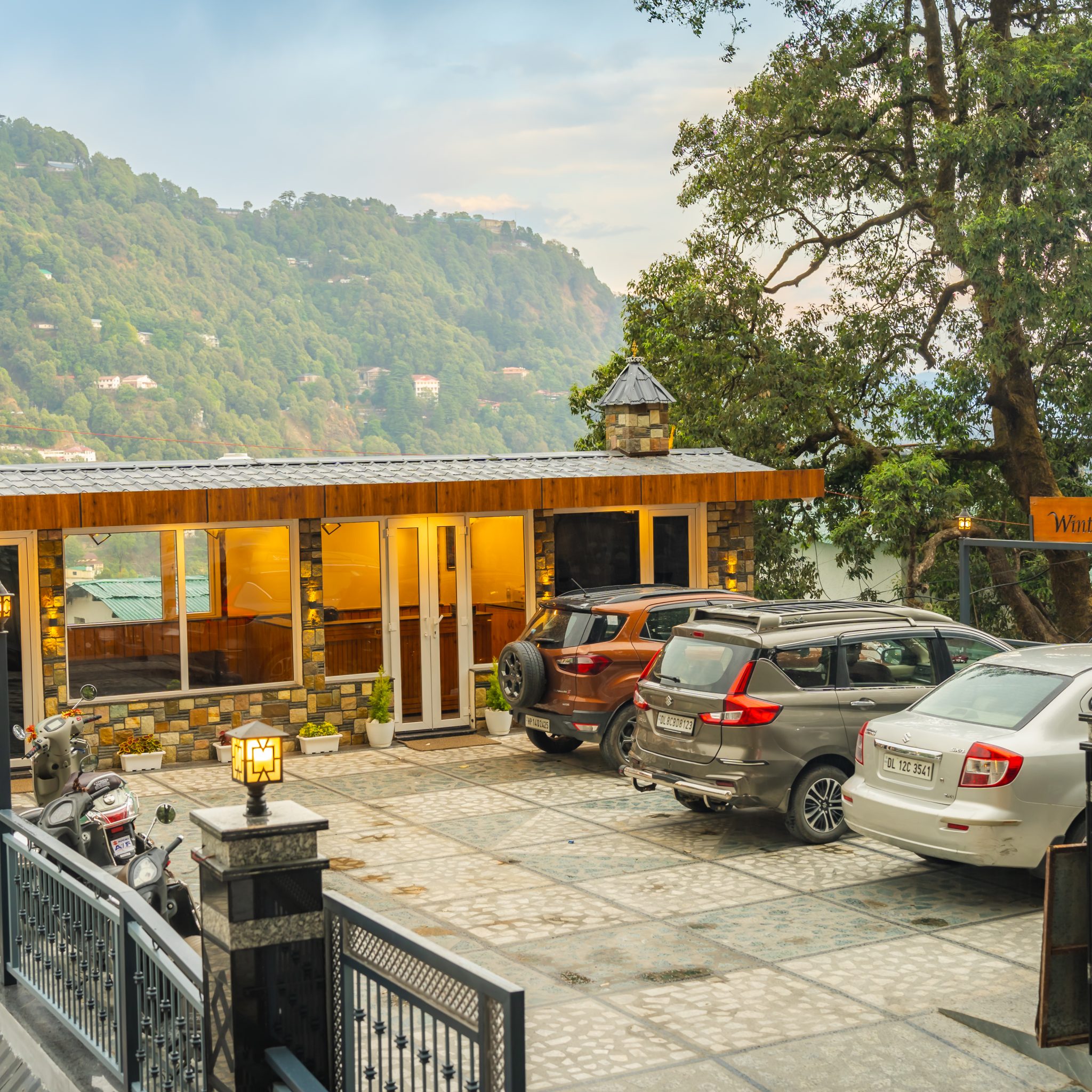 Winterfell Stays Mussoorie – Best Place to Stay In Mussoorie